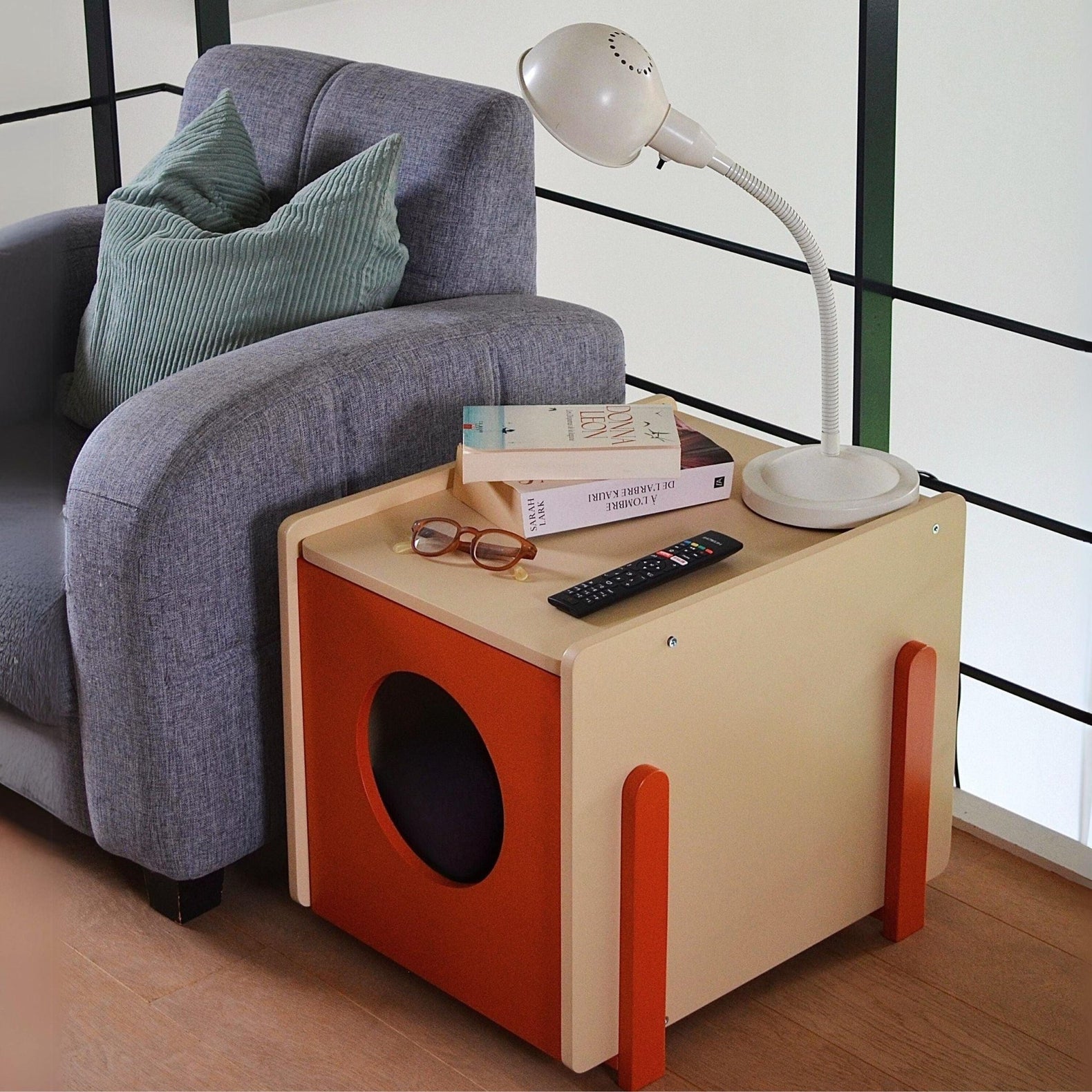 Poop Nest - Small Litter Box Enclosure for Little Furballs | Shichic